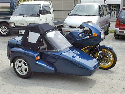 BMW K1＆ワトソニアンRX4